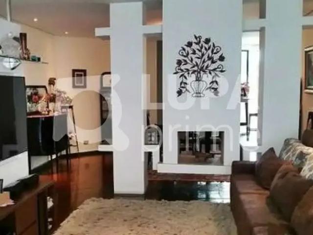 Casa / Sobrado para Venda em São Paulo/SP Mandaqui 7 Quartos