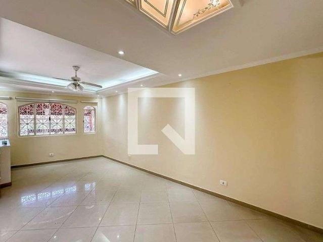 Casa / Sobrado para Venda em São Paulo/SP Mandaqui 3 Quartos