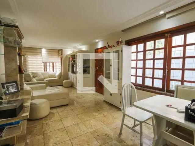 Casa / Sobrado para Venda em São Paulo/SP Mandaqui 3 Quartos
