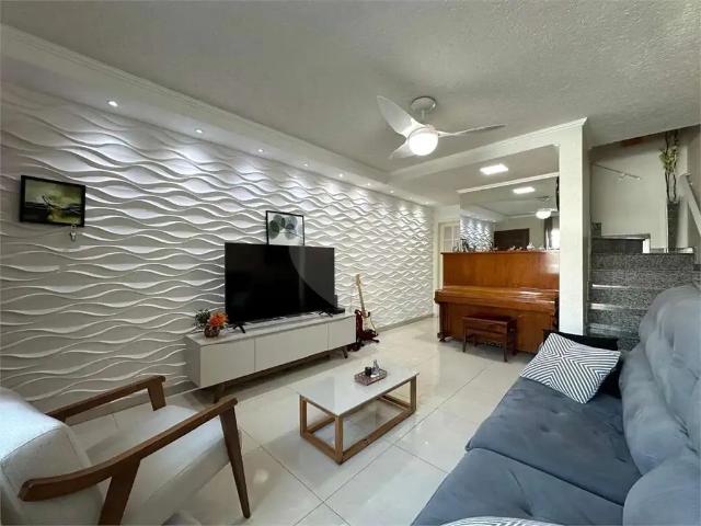 Casa / Sobrado para Venda em São Paulo/SP Mandaqui 3 Quartos