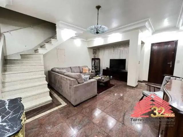 Casa / Sobrado para Venda em São Paulo/SP Mooca 4 Quartos