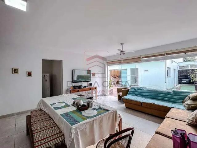 Casa / Sobrado para Venda em São Paulo/SP Mooca 4 Quartos
