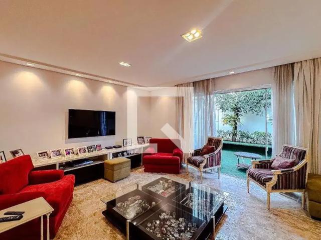 Casa / Sobrado para Venda em São Paulo/SP Mooca 4 Quartos