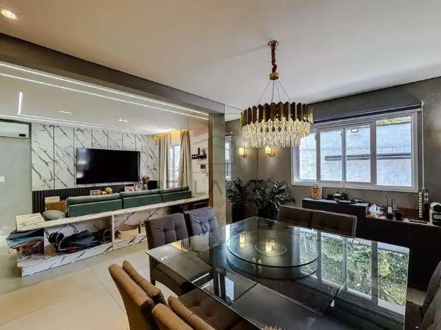Casa / Sobrado para Venda em São Paulo/SP Mooca 4 Quartos