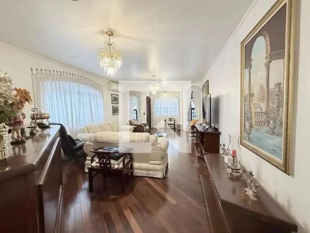 Casa / Sobrado para Venda em São Paulo/SP Mooca 4 Quartos