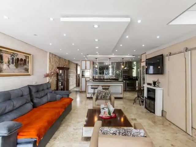 Casa / Sobrado para Venda em São Paulo/SP Mooca 4 Quartos
