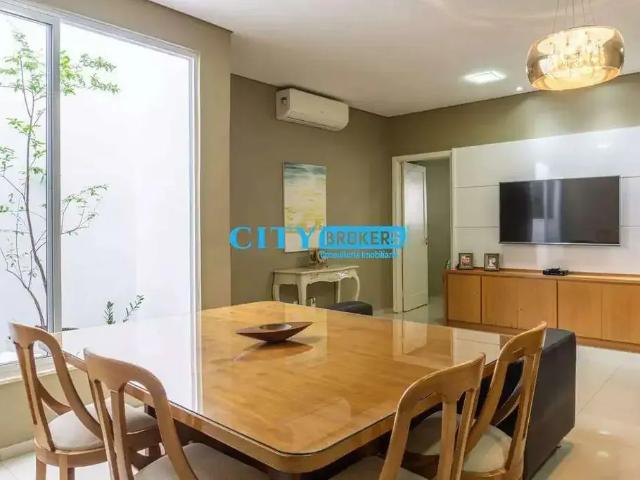 Casa / Sobrado para Venda em São Paulo/SP Mooca 5 Quartos