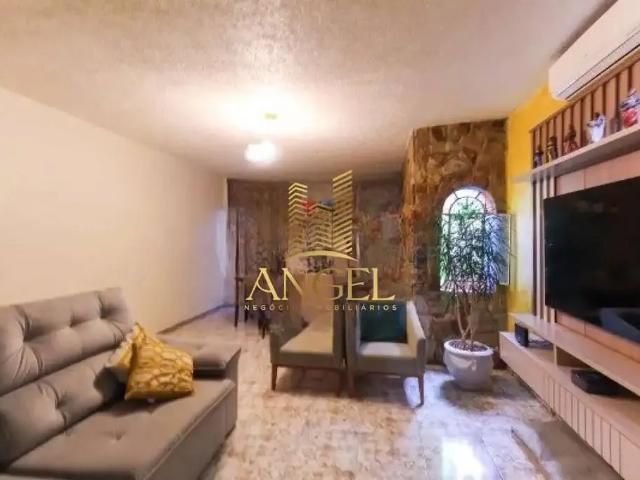 Casa / Sobrado para Venda em São Paulo/SP Mooca 5 Quartos