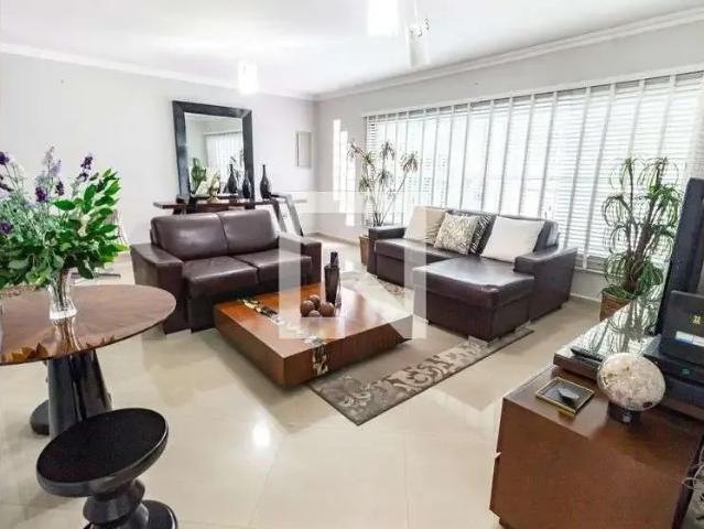 Casa / Sobrado para Venda em São Paulo/SP Mooca 6 Quartos