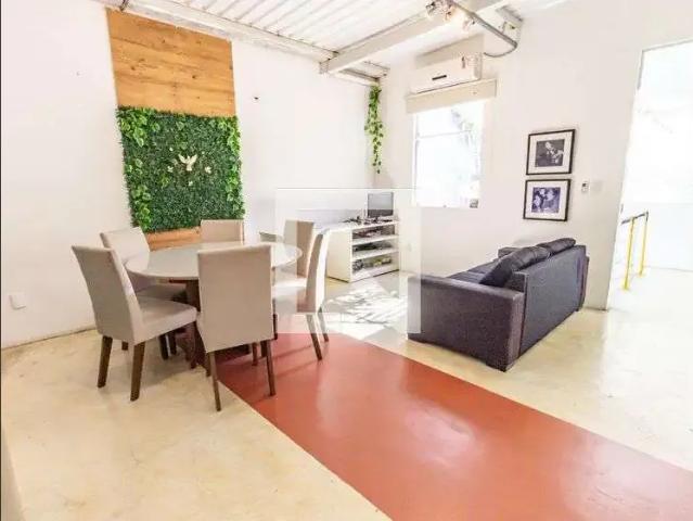 Casa / Sobrado para Venda em São Paulo/SP Mooca 2 Quartos