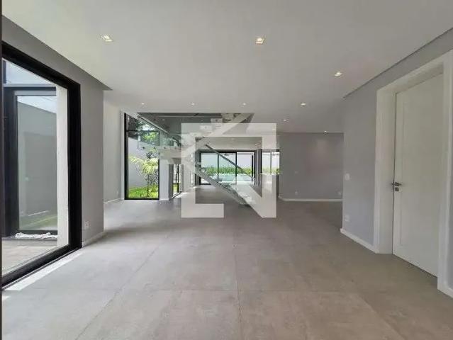 Casa / Sobrado para Venda em São Paulo/SP Moema 4 Quartos