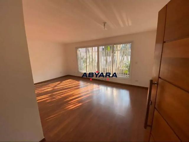 Casa / Sobrado para Venda em São Paulo/SP Moema 4 Quartos