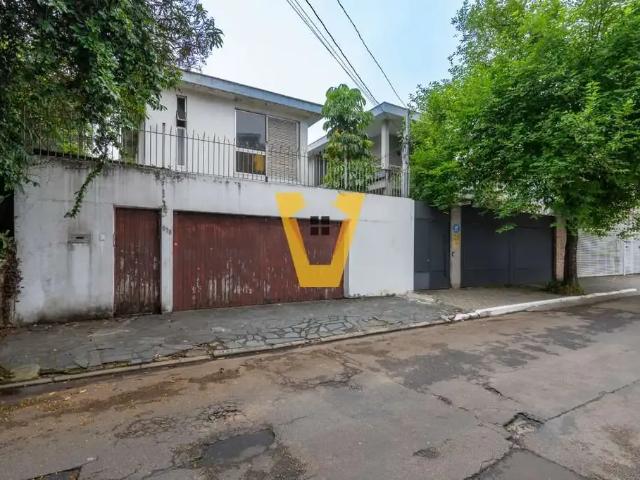 Casa / Sobrado para Venda em São Paulo/SP Moema 6 Quartos