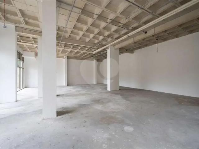 Casa / Sobrado para Venda em São Paulo/SP Moema 2 Quartos