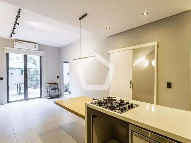 Casa / Sobrado para Venda em São Paulo/SP Moema 2 Quartos