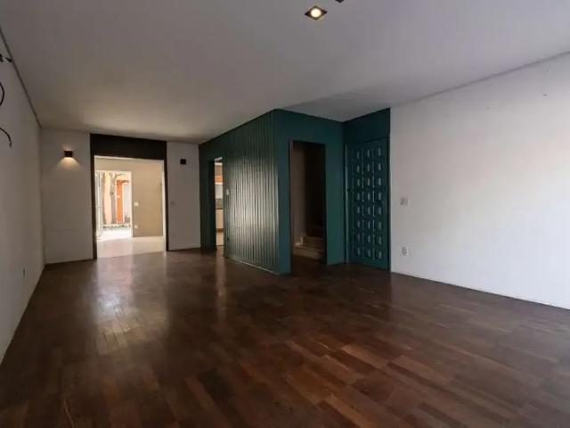 Casa / Sobrado para Venda em São Paulo/SP Moema 3 Quartos