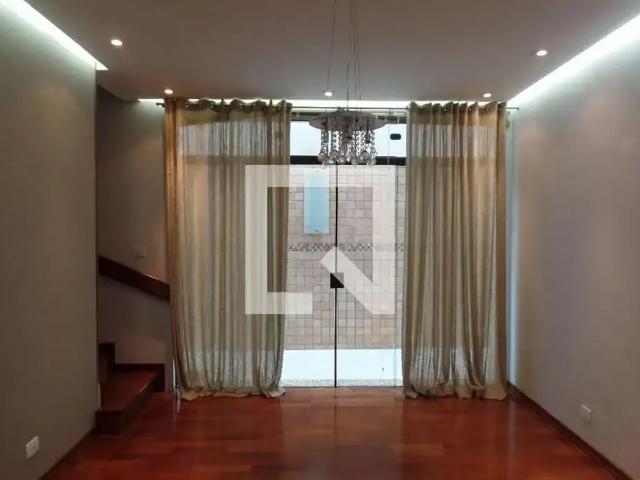 Casa / Sobrado para Venda em São Paulo/SP Moema 3 Quartos