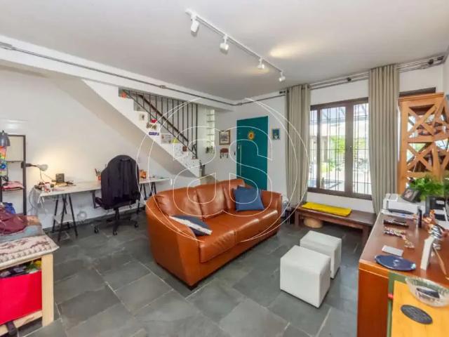 Casa / Sobrado para Venda em São Paulo/SP Moema 3 Quartos