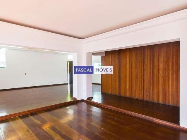 Casa / Sobrado para Venda em São Paulo/SP Moema 3 Quartos