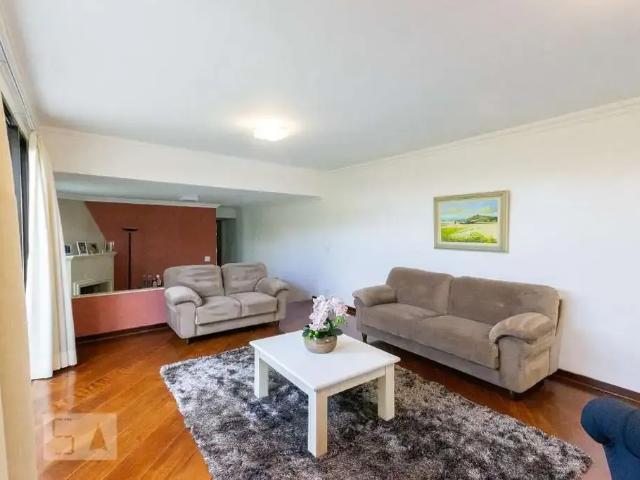 Casa / Sobrado para Venda em São Paulo/SP Moema 3 Quartos