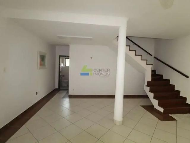 Casa / Sobrado para Venda em São Paulo/SP Moema 3 Quartos