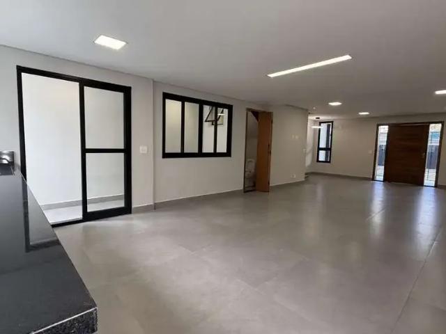 Casa / Sobrado para Venda em São Paulo/SP Moema 3 Quartos