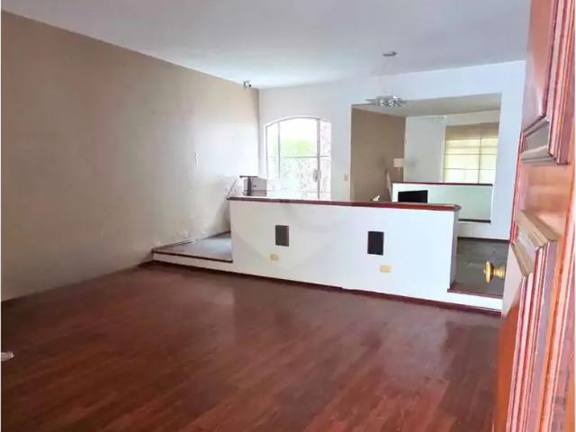 Casa / Sobrado para Venda em São Paulo/SP Moema 3 Quartos