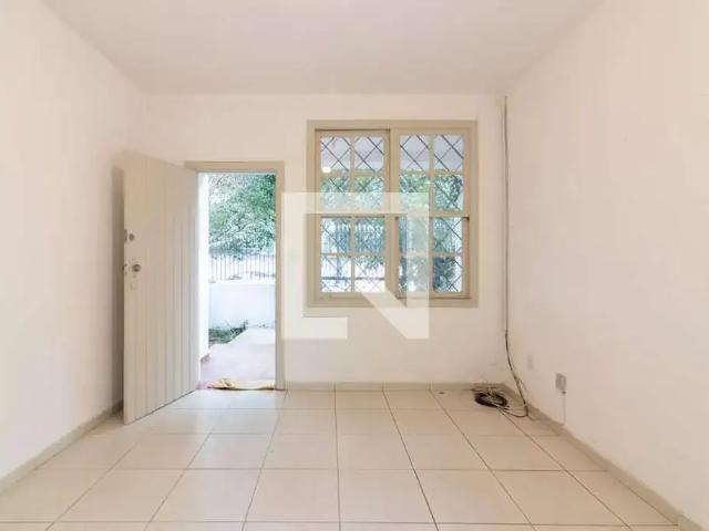 Casa / Sobrado para Venda em São Paulo/SP Moema 3 Quartos