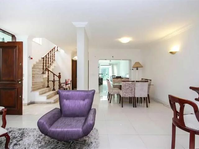 Casa / Sobrado para Venda em São Paulo/SP Moema 3 Quartos