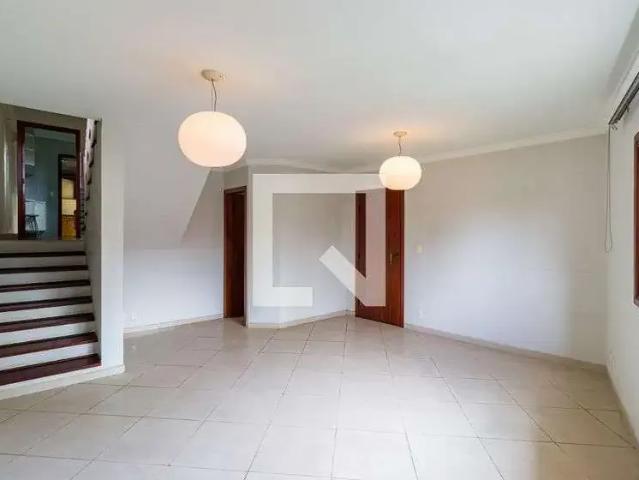 Casa / Sobrado para Venda em São Paulo/SP Morumbi 3 Quartos