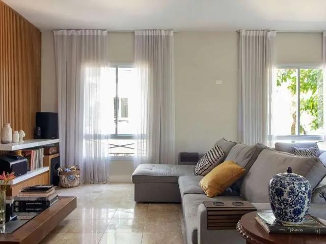 Casa / Sobrado para Venda em São Paulo/SP Morumbi 3 Quartos