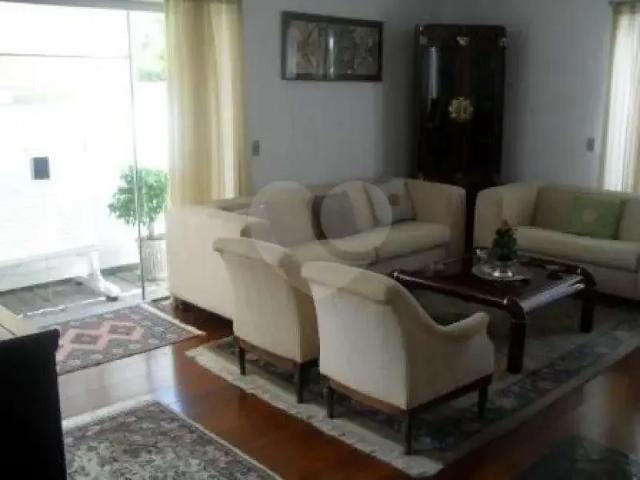 Casa / Sobrado para Venda em São Paulo/SP Morumbi 3 Quartos