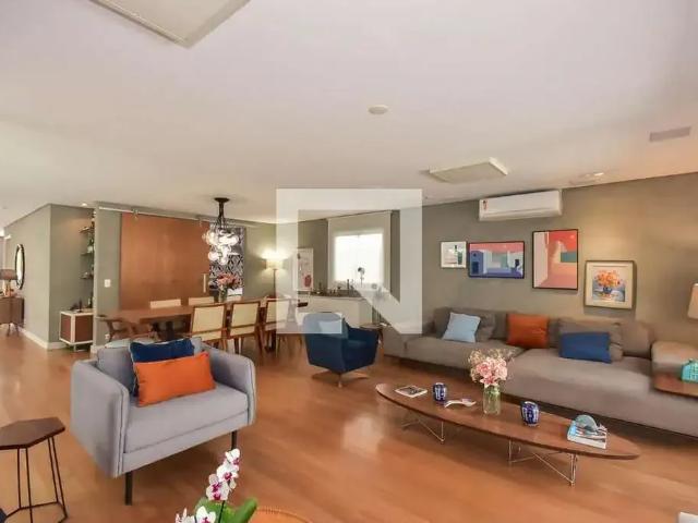Casa / Sobrado para Venda em São Paulo/SP Morumbi 3 Quartos