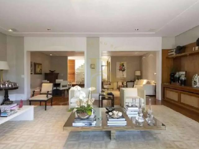 Casa / Sobrado para Venda em São Paulo/SP Morumbi 3 Quartos