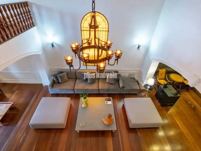 Casa / Sobrado para Venda em São Paulo/SP Morumbi 3 Quartos