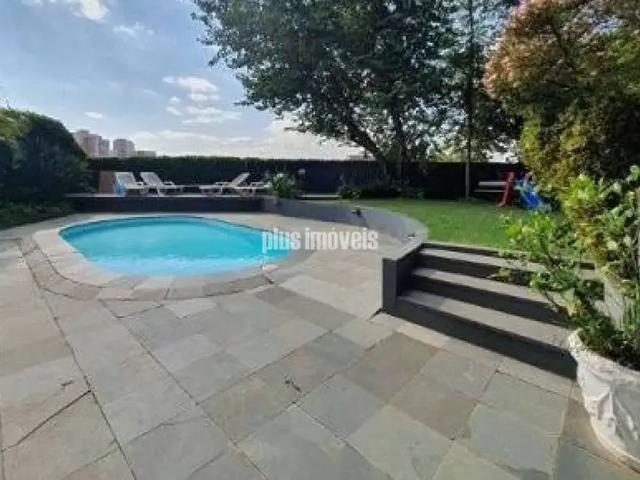 Casa / Sobrado para Venda em São Paulo/SP Morumbi 3 Quartos