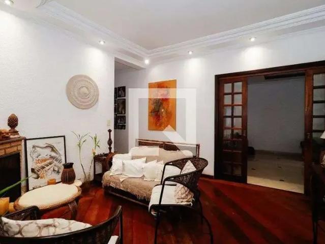Casa / Sobrado para Venda em São Paulo/SP Morumbi 3 Quartos