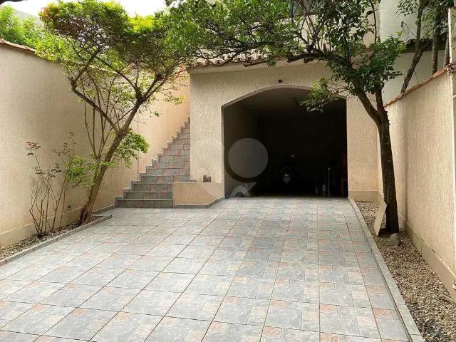 Casa / Sobrado para Venda em São Paulo/SP Morumbi 3 Quartos
