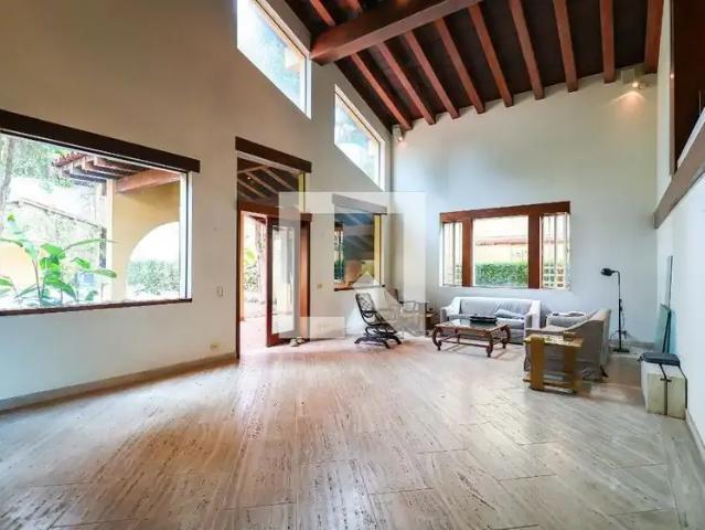 Casa / Sobrado para Venda em São Paulo/SP Morumbi 3 Quartos