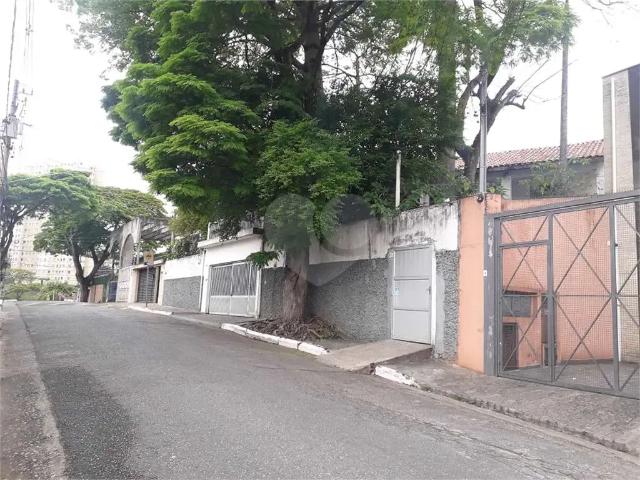 Casa / Sobrado para Venda em São Paulo/SP Morumbi 3 Quartos