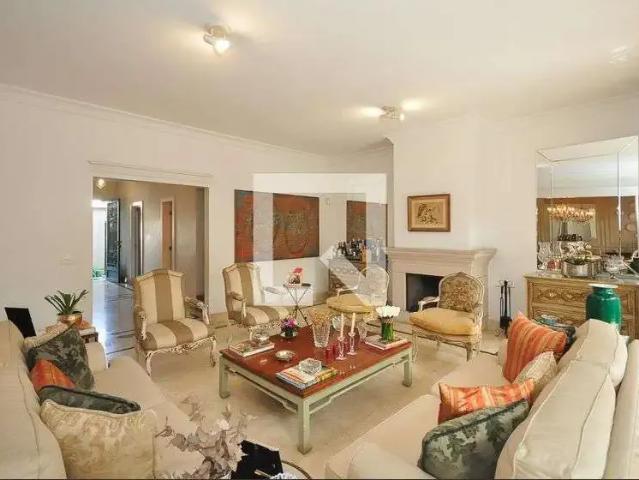 Casa / Sobrado para Venda em São Paulo/SP Morumbi 3 Quartos