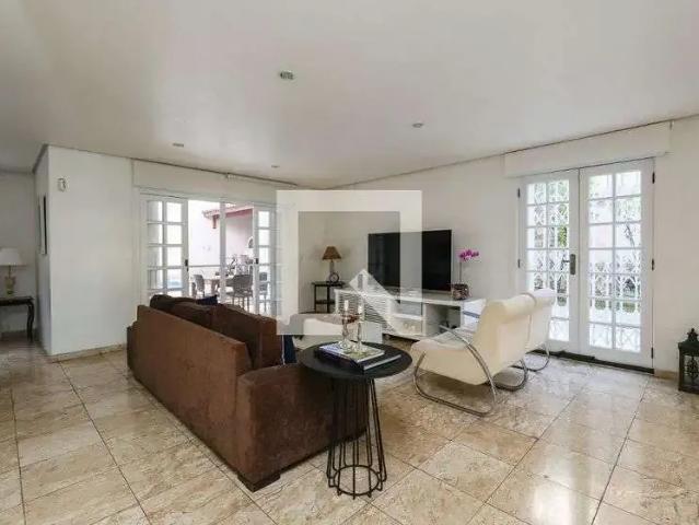 Casa / Sobrado para Venda em São Paulo/SP Morumbi 4 Quartos
