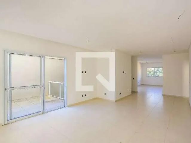 Casa / Sobrado para Venda em São Paulo/SP Morumbi 4 Quartos