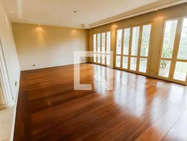 Casa / Sobrado para Venda em São Paulo/SP Morumbi 4 Quartos
