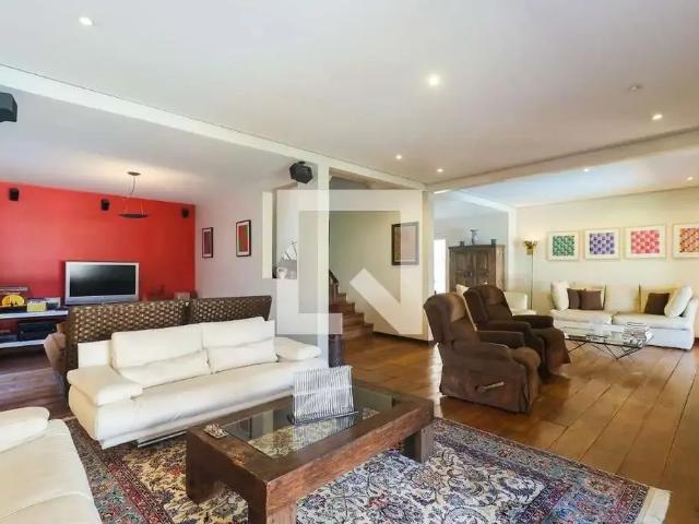 Casa / Sobrado para Venda em São Paulo/SP Morumbi 4 Quartos