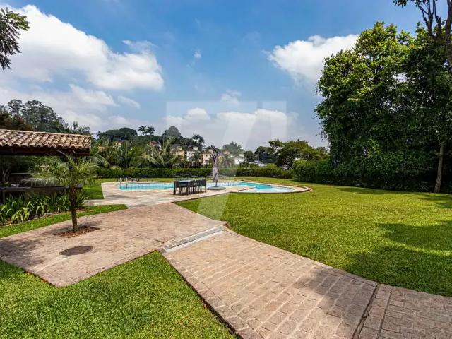 Casa / Sobrado para Venda em São Paulo/SP Morumbi 4 Quartos