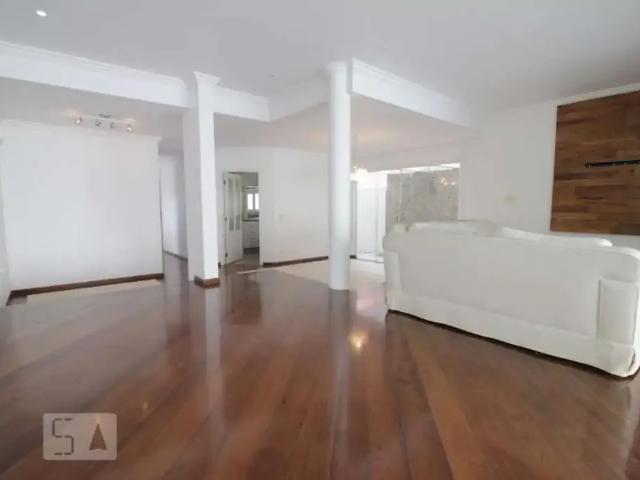 Casa / Sobrado para Venda em São Paulo/SP Morumbi 4 Quartos