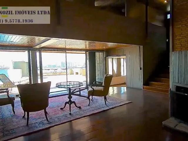 Casa / Sobrado para Venda em São Paulo/SP Morumbi 4 Quartos