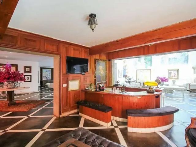 Casa / Sobrado para Venda em São Paulo/SP Morumbi 4 Quartos
