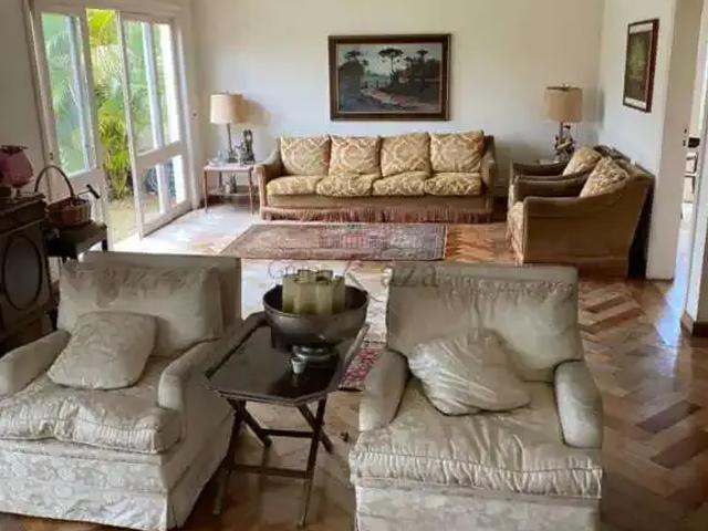 Casa / Sobrado para Venda em São Paulo/SP Morumbi 4 Quartos